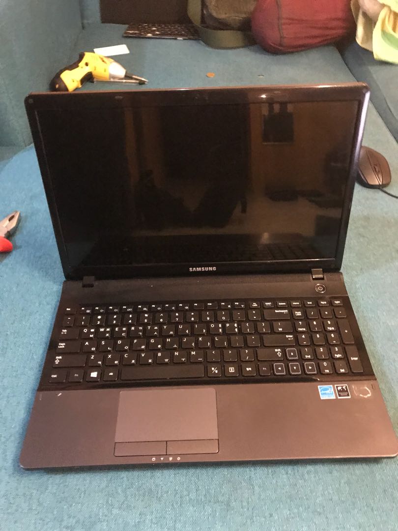 Samsung NP300e5c Dualcore Black 15inches Laptop, Computers & Tech ...