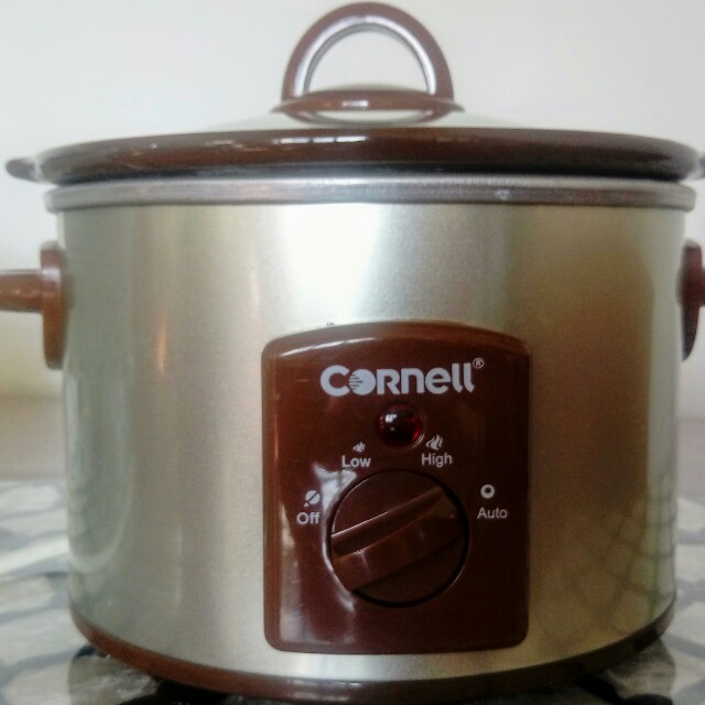 CORNELL SLOW COOKER (1.5L), TV & Home Appliances, Kitchen Appliances ...