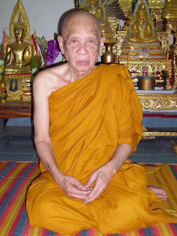 Lp Paew famous samlit rian Be2551 bullet proof batch, Hobbies & Toys ...