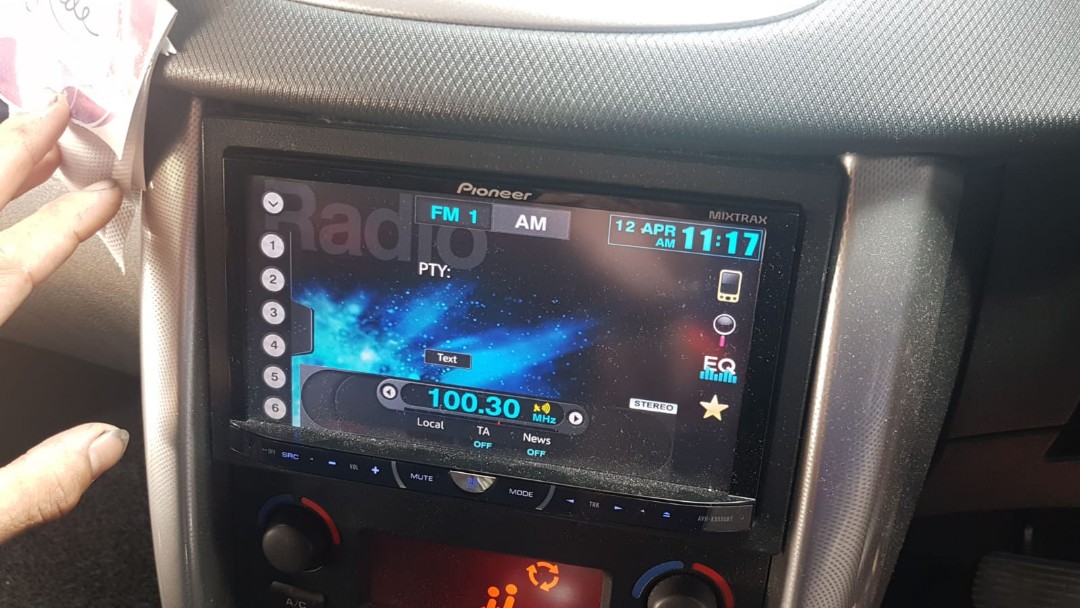 Pioneer DVD Head Unit AVH-X5550BT, Car Accessories on Carousell