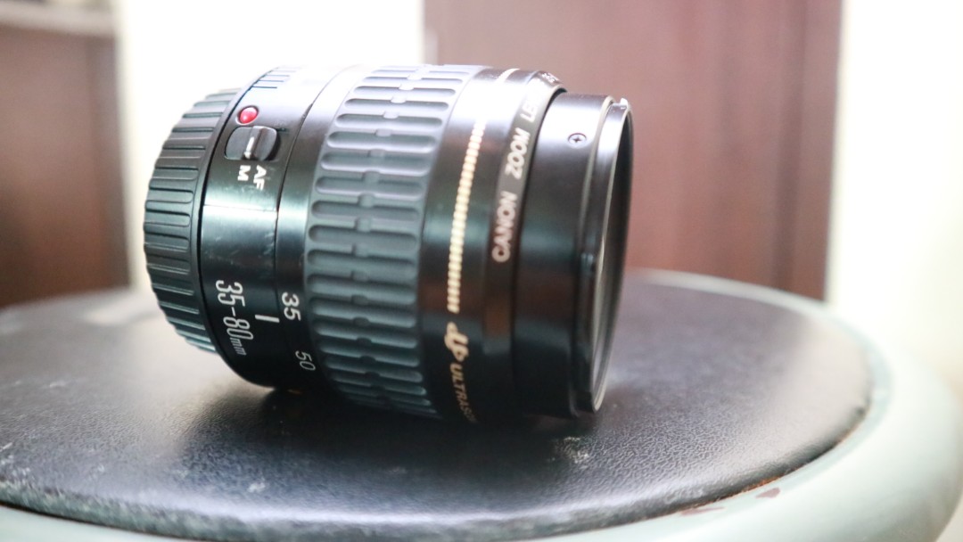 Canon 35-80mm lens, Photography, Lens & Kits on Carousell