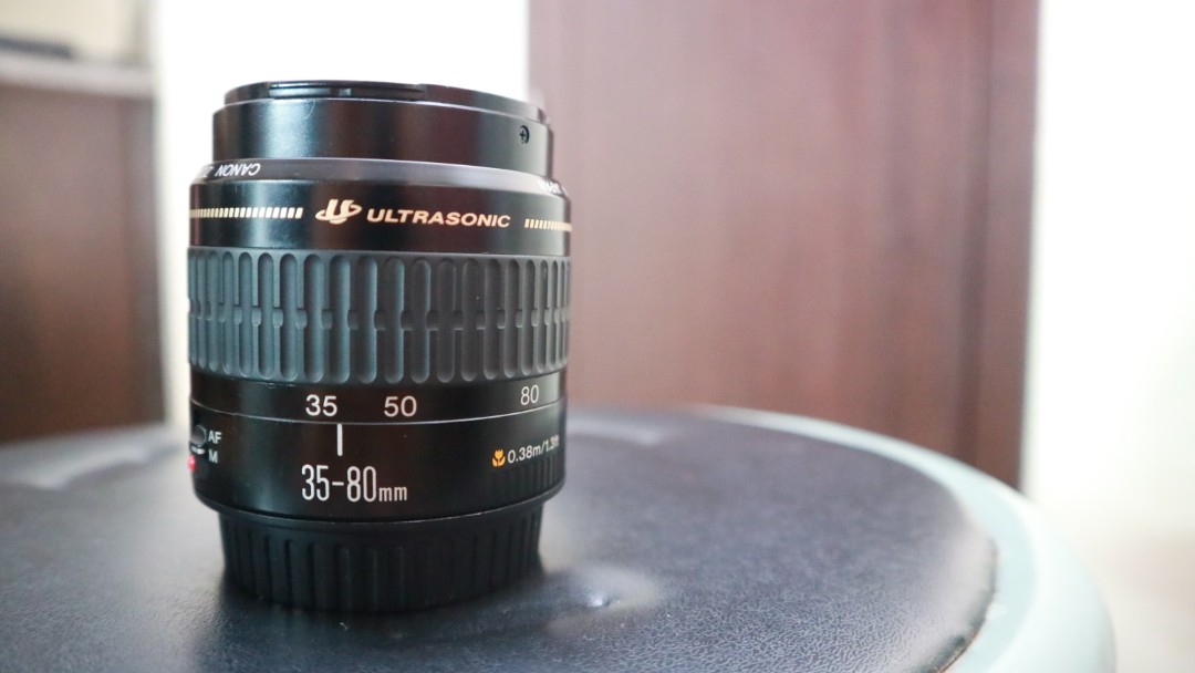 Canon 35-80mm lens, Photography, Lens & Kits on Carousell