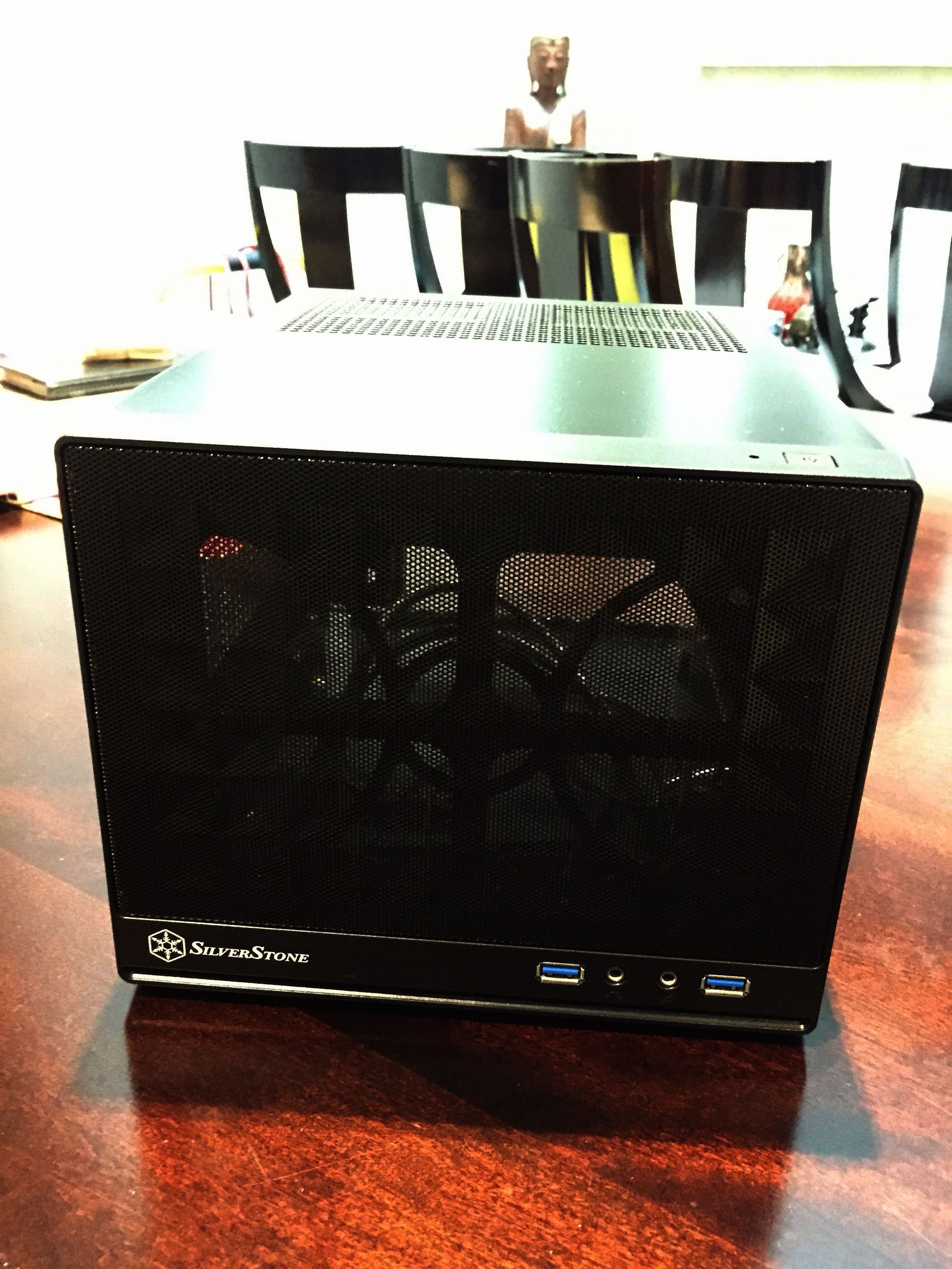 Silverstone SG13 Mini ITX PC Case Tek Mini-DTX, Mini-ITX, Computers ...