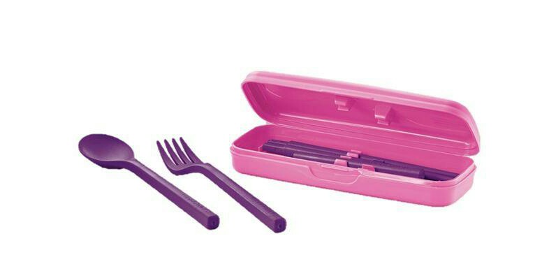 Tupperware Portable Cutlery Set (1) - purple, Furniture & Home Living ...