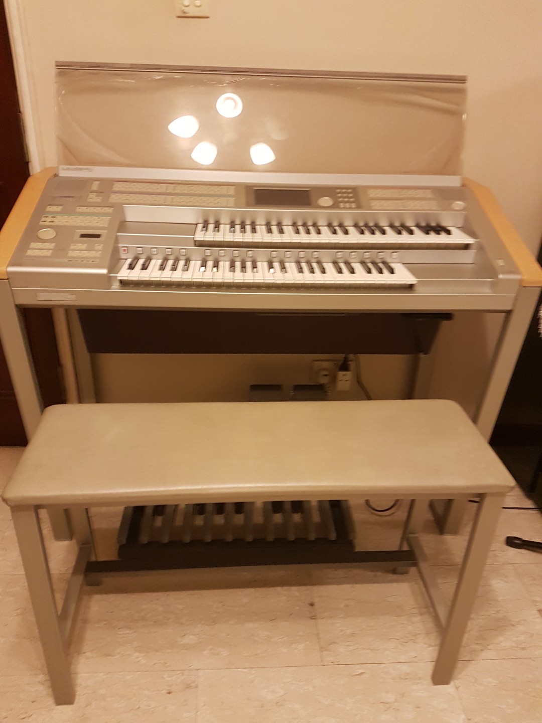 Yamaha Stagea ELS-01C, Hobbies & Toys, Music & Media, Musical Instruments on Carousell