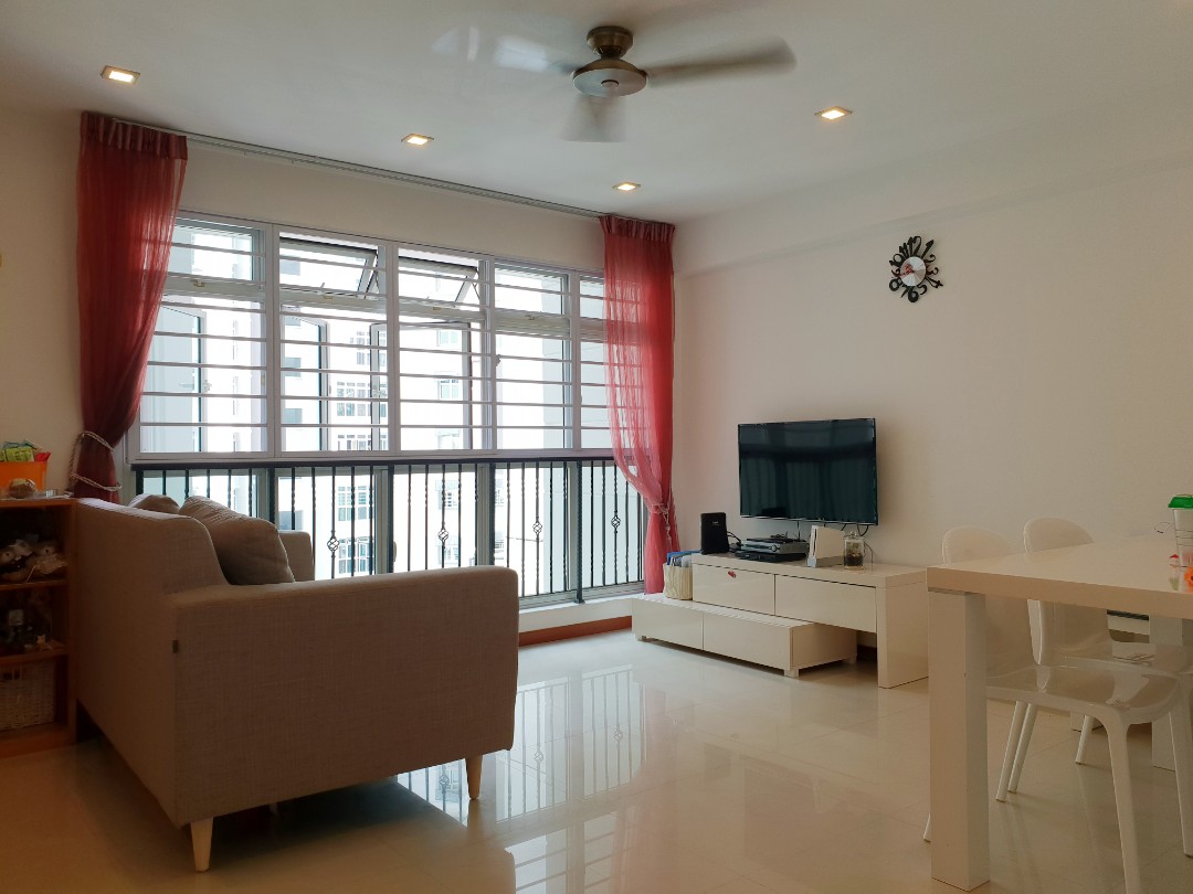 Blk 384 Bukit Batok West Ave 5, Property, For Sale, HDB on Carousell