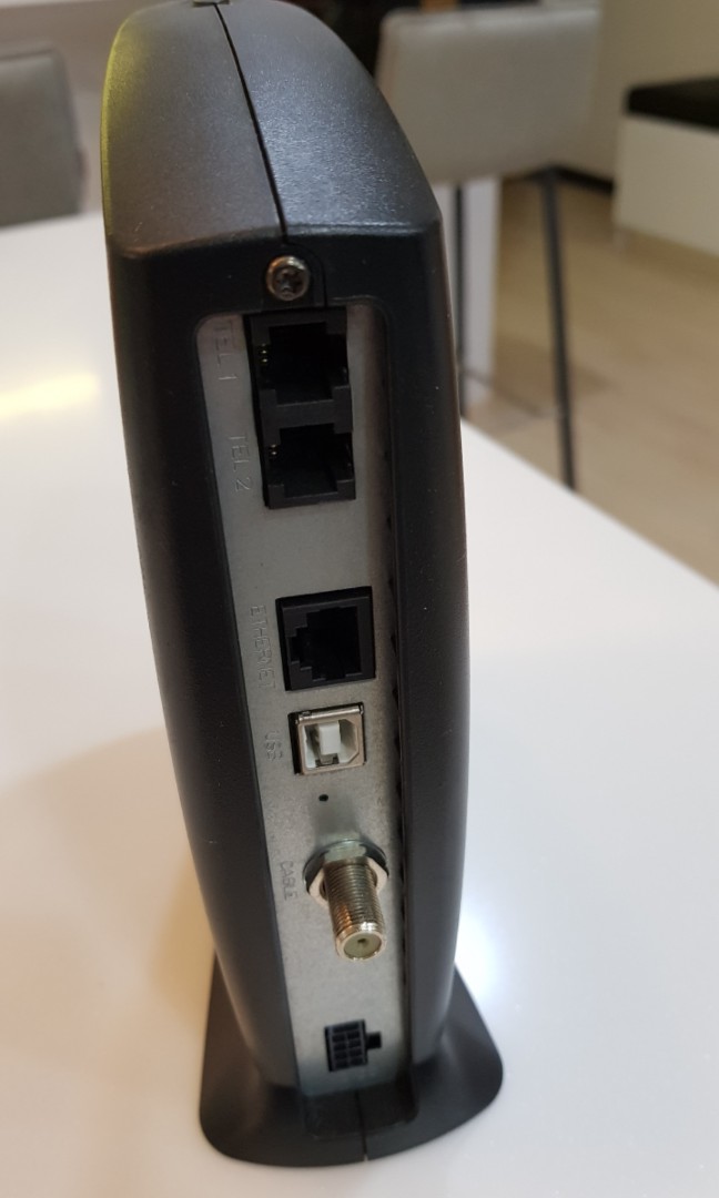 Motorola cable modem - SBV5121, Computers & Tech, Parts & Accessories ...