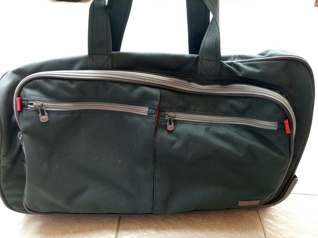 Samsonite koper, Fesyen Wanita, Tas & Dompet di Carousell