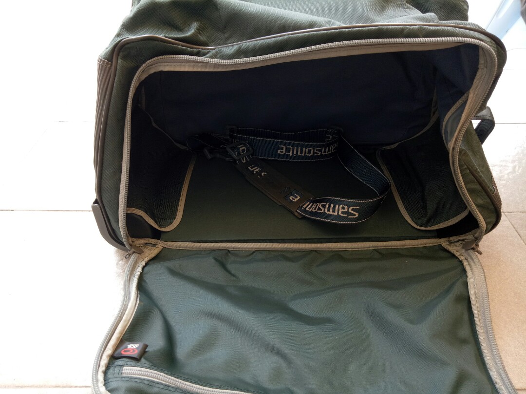 Samsonite koper, Fesyen Wanita, Tas & Dompet di Carousell