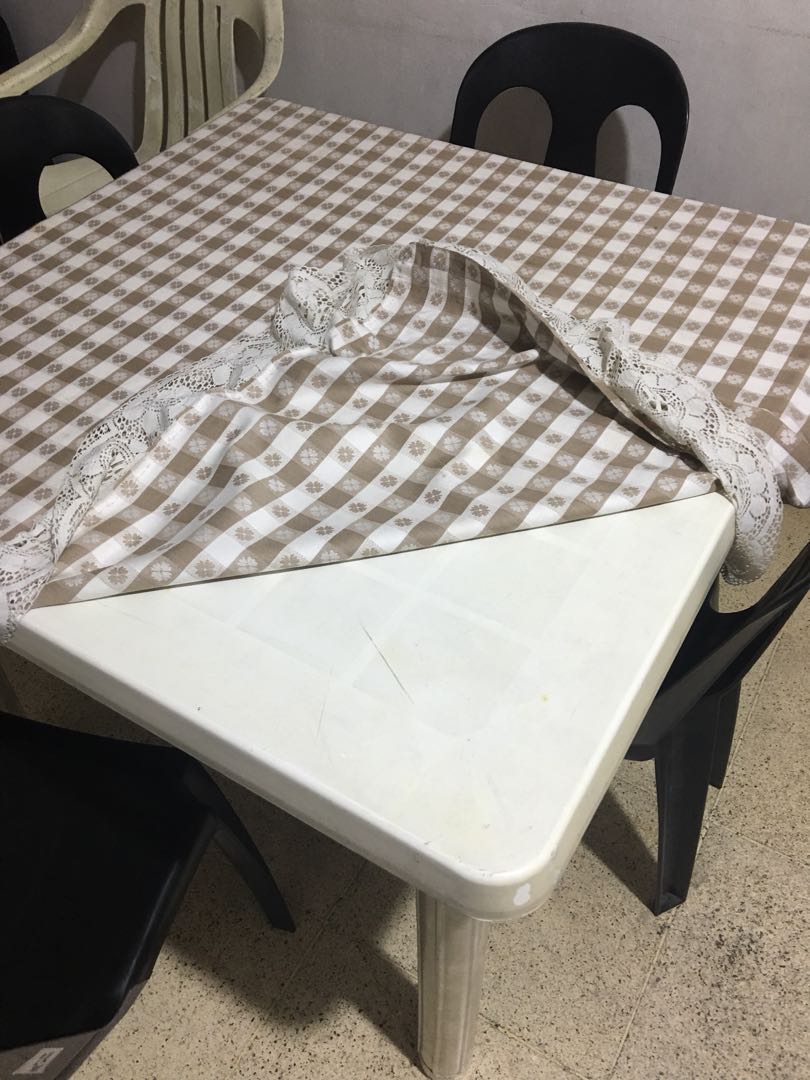 Uratex Monoblock Table plus Chairs, Babies & Kids, Baby Nursery & Kids ...