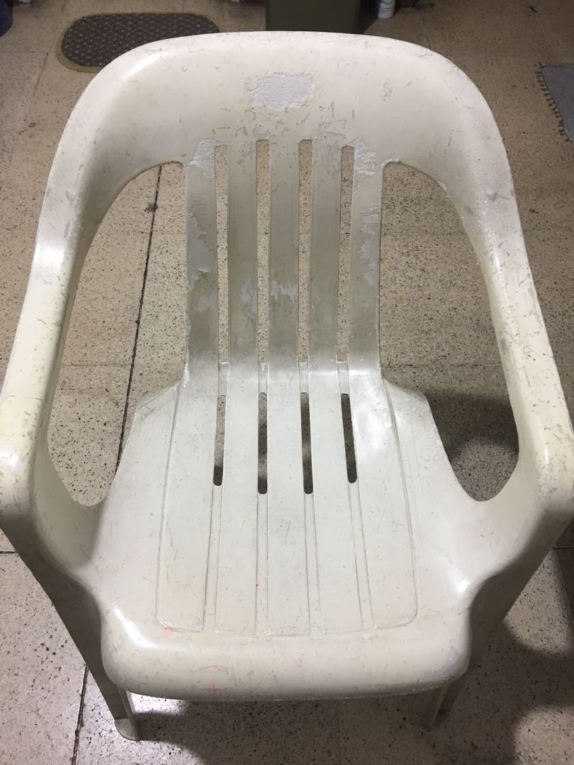 Uratex Monoblock Table plus Chairs, Babies & Kids, Baby Nursery & Kids ...