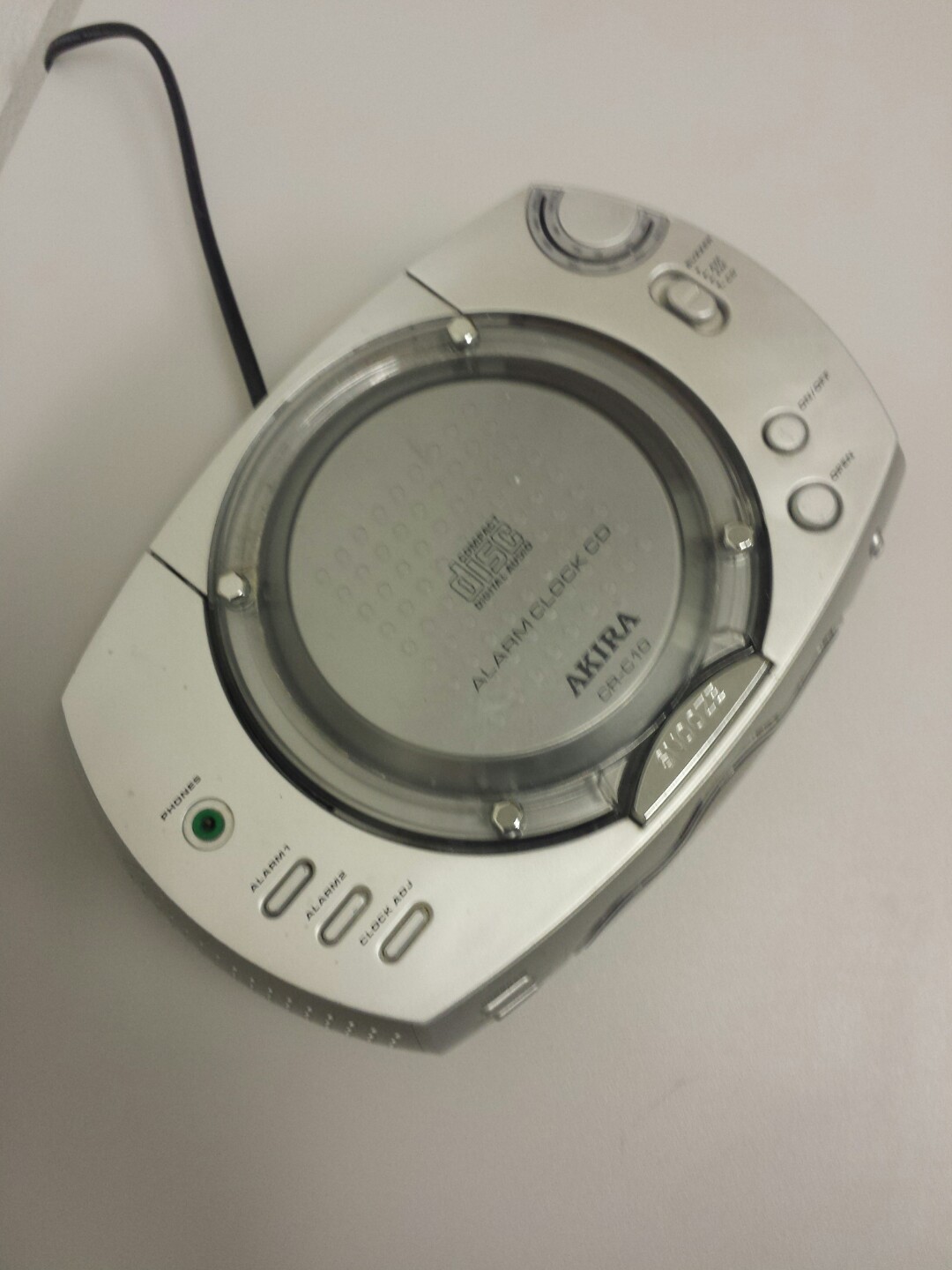 AKIRA CR-C10 Digital Alarm Clock CD Player AM FM Radio on Carousell