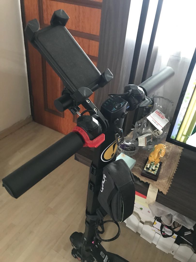 E-SCOOTER ALEOCA X8, Sports Equipment, PMDs, E-Scooters & E-Bikes ...