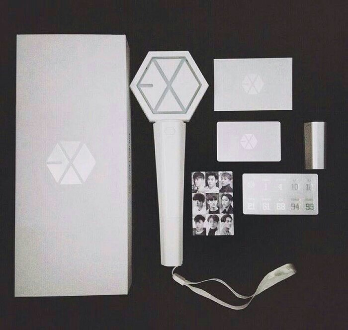 LIGHTSTICK EXO Concert Light, K-Wave di Carousell