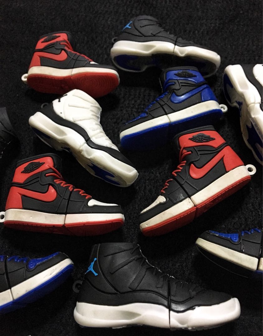 AIR JORDAN usb flash drive (8gb), Computers & Tech, Parts & Accessories ...