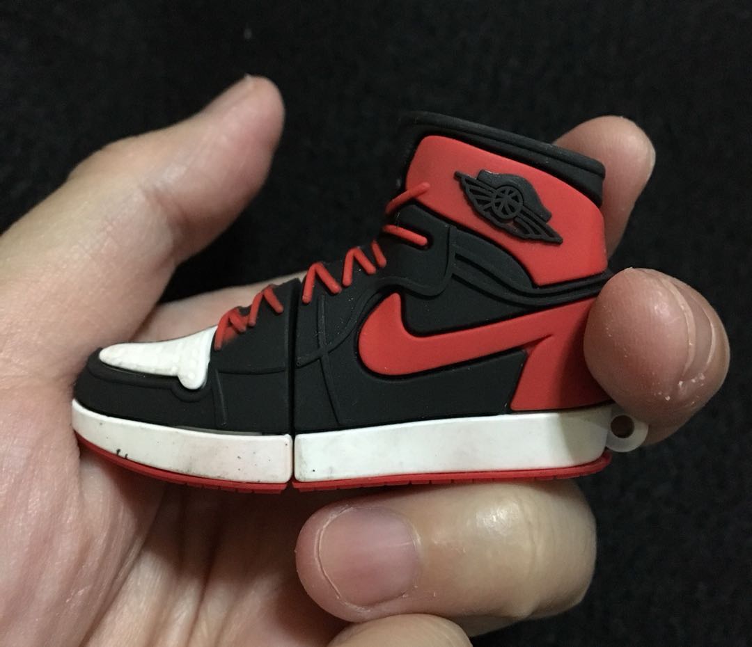 AIR JORDAN usb flash drive (8gb), Computers & Tech, Parts & Accessories ...
