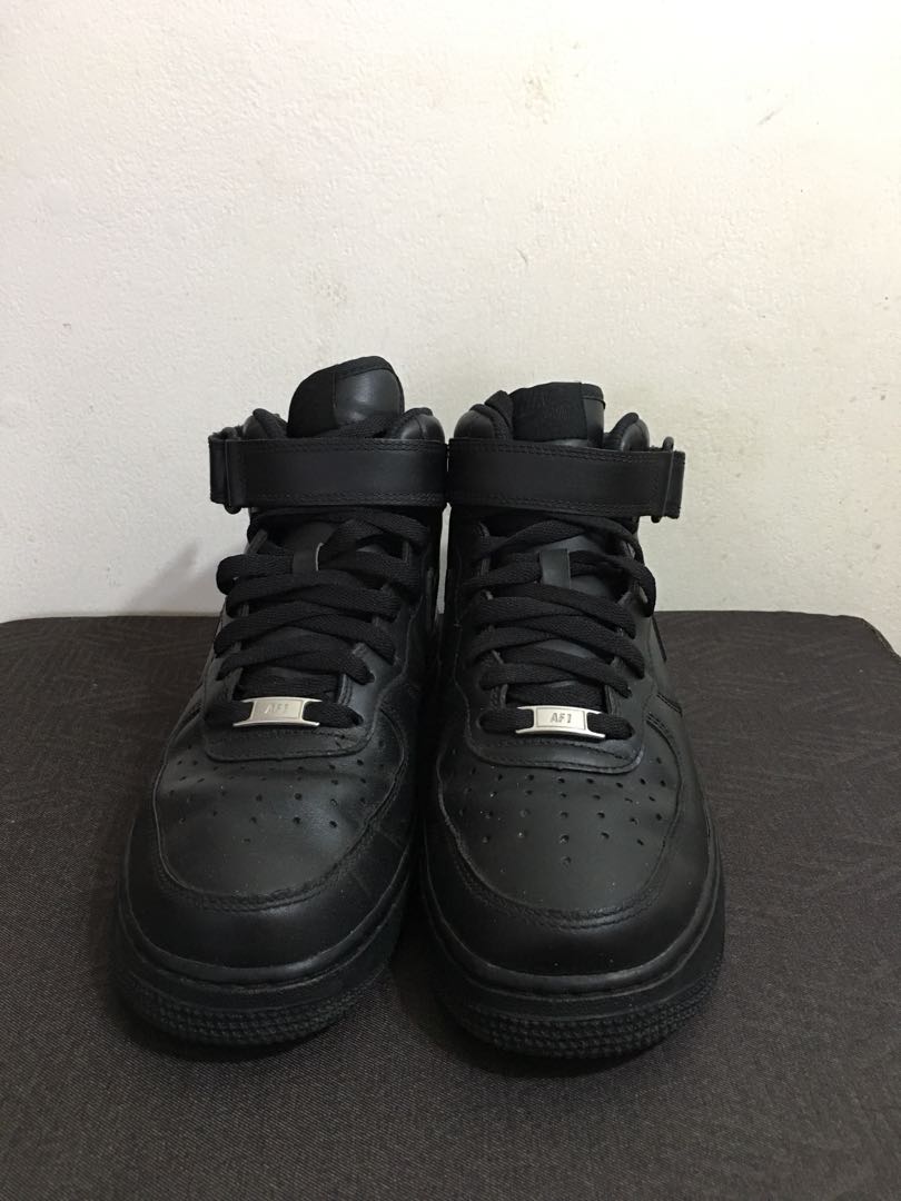 Airforce 1 mid black ( af1 ), Fesyen Pria, Sepatu di Carousell