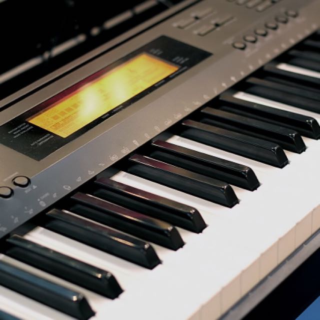 Casio Digital Pianos Keyboard Cdp 220r Hobbies And Toys Music And Media