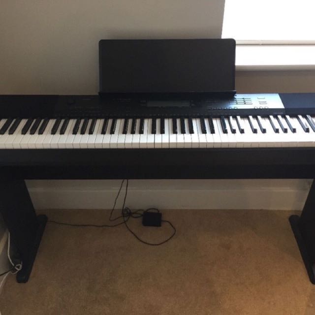 Casio Digital Pianos Keyboard CDP-220R, Hobbies & Toys, Music & Media ...