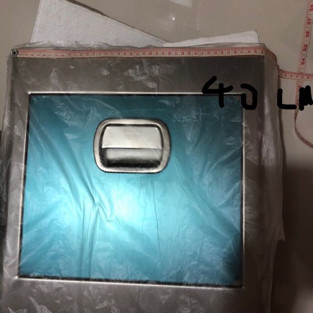 HDB dustbin, Furniture & Home Living, Cleaning & Homecare Supplies ...