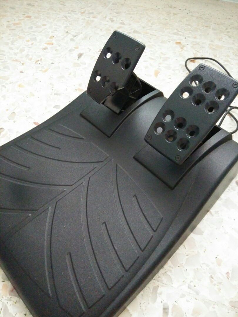 Logitech Driving Force GT (DFGT), Video Gaming, Gaming Accessories ...
