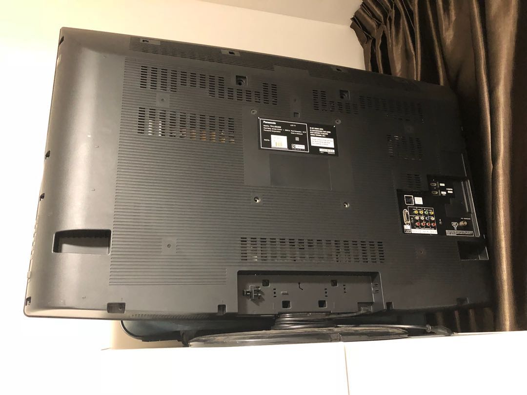 Panasonic TH-L42U20s Full HD 42" Multi-System LCD TV, TV & Home ...