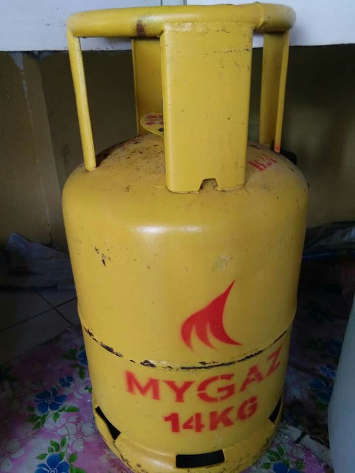 Tong Gas Kosong, TV & Home Appliances, Kitchen Appliances, BBQ, Grills ...