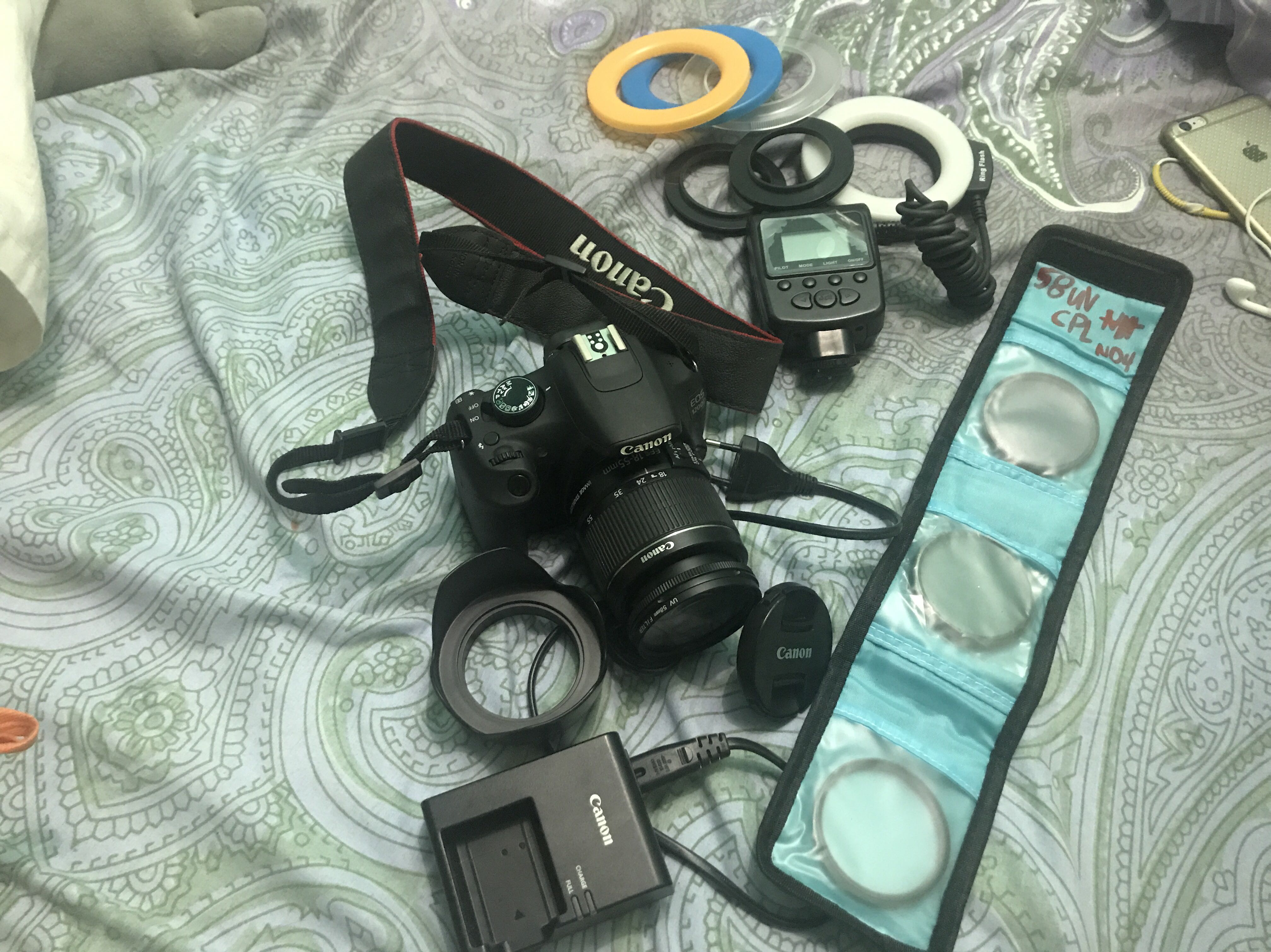 DSLR Canon 1200D kit with freebies, Photography, Cameras on Carousell