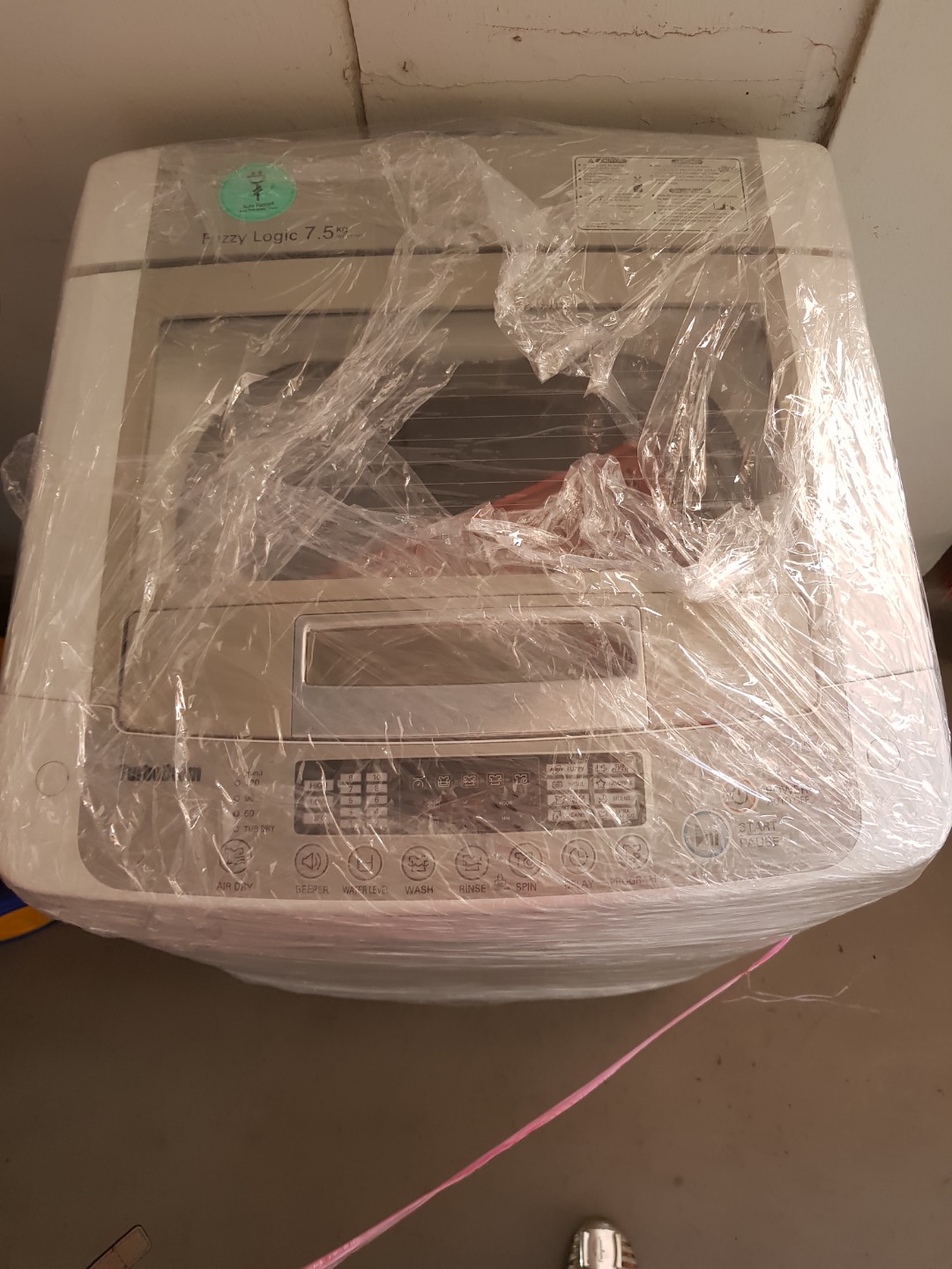 LG Washing Machine Fuzzy Logic 7.5kg, TV & Home Appliances, Washing ...