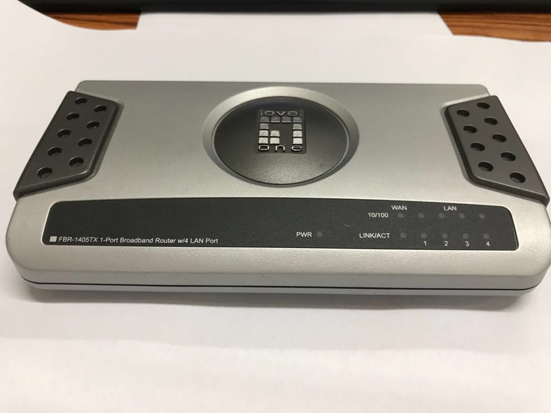 Router (Level one) 型號, 電腦＆科技, 電腦周邊及配件, Wifi及上網相關產品 - Carousell