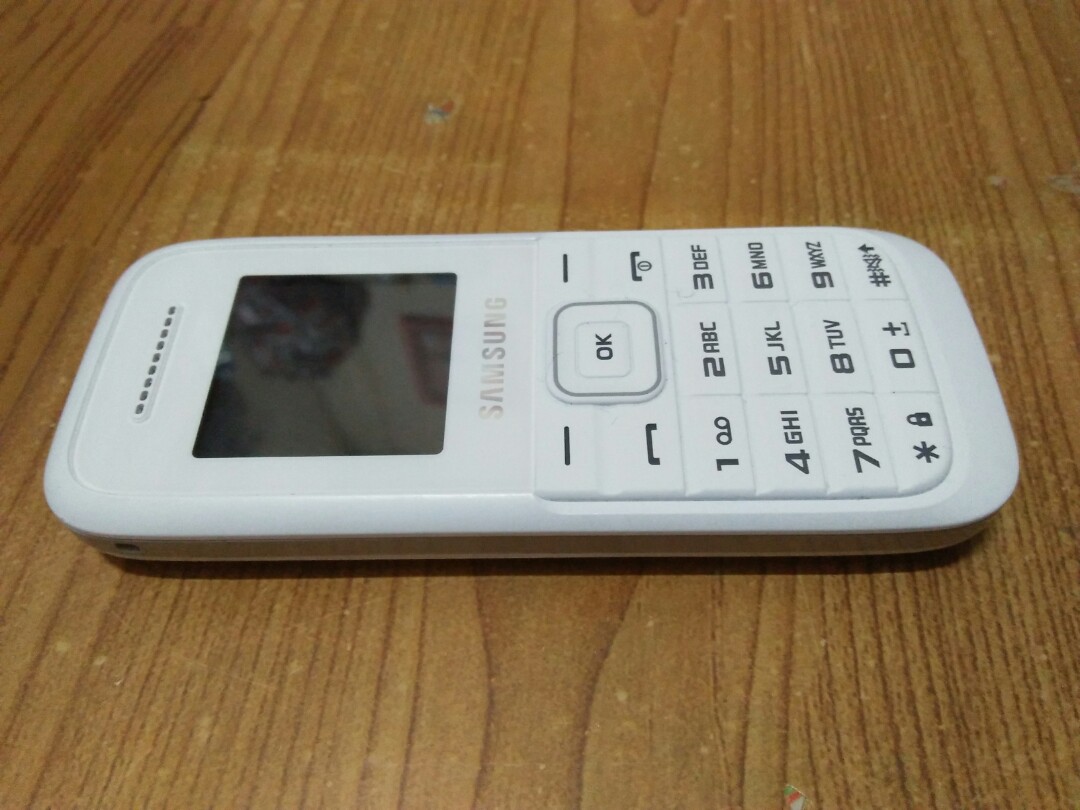Samsung Keystone 3 White (SM-B105E), Mobile Phones & Gadgets, Mobile ...