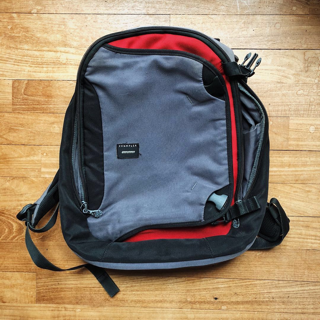 Crumpler Dry Red No 5 Laptop Backpack, Men's Fashion, Bags, Backpacks ...