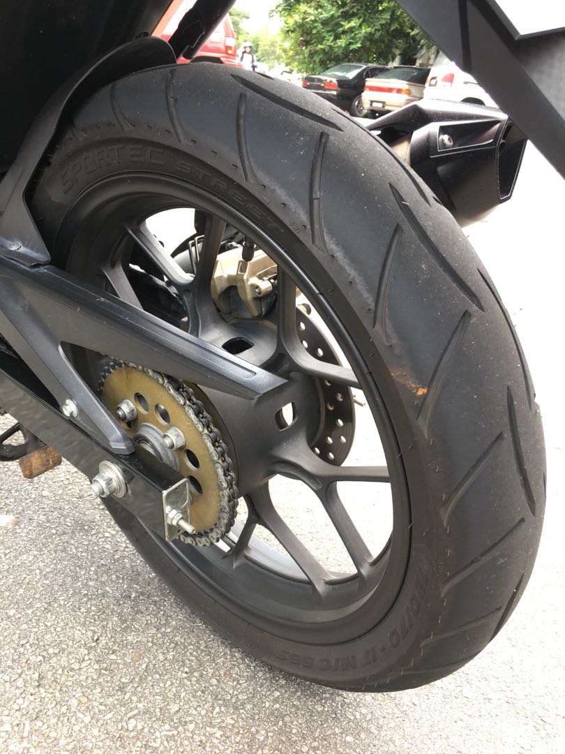 Honda Rs 150r set oren honda winner ori vietnam, Motorbikes on Carousell