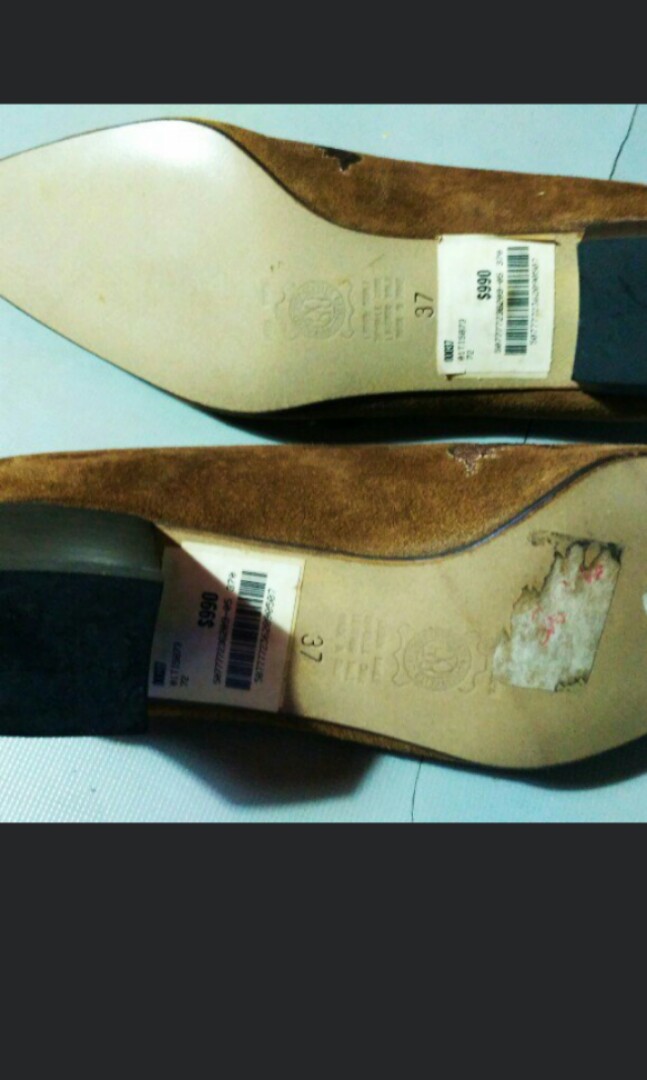 Rare shoes, Women's Fashion, Footwear, Sneakers on Carousell