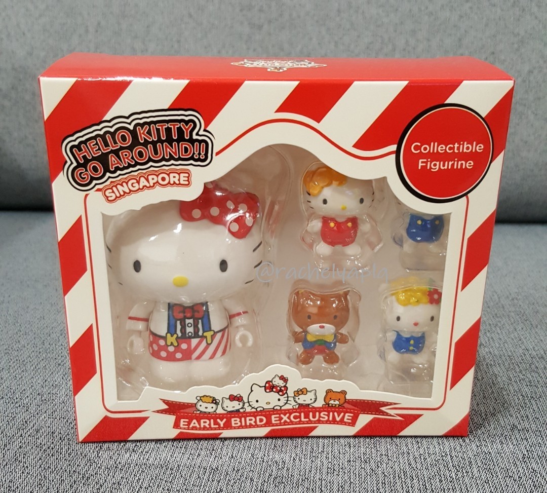 2 SET Hello Kitty Go Around Singapore Figurine (Mighty Eight), Hobbies ...