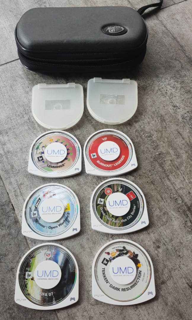 PSP game discs, Video Gaming, Video Game Consoles, PlayStation on Carousell