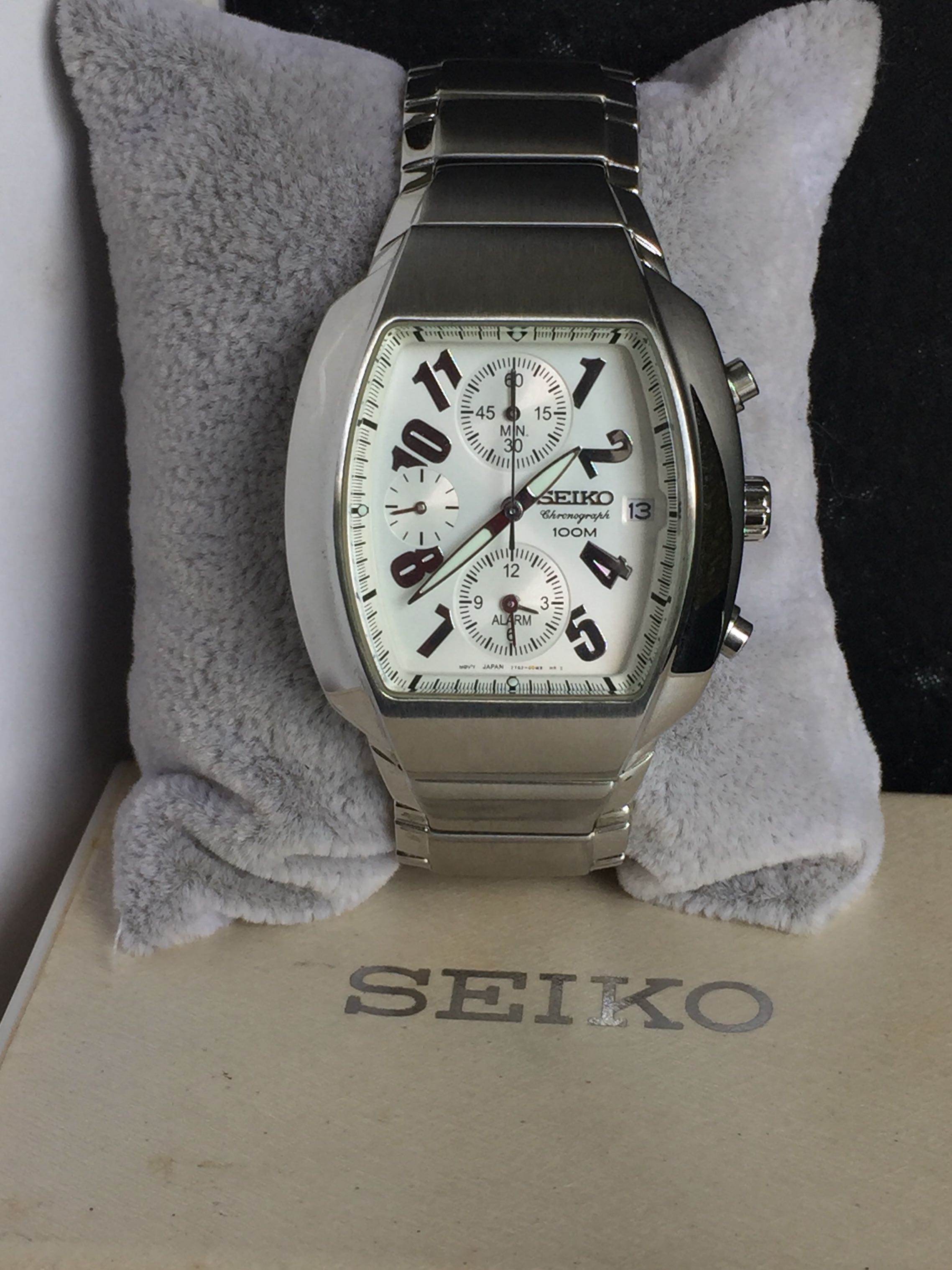 Seiko Vintage Chronograph Alarm Quartz Watch, Luxury, Watches on Carousell