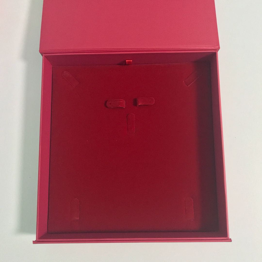 Si Dian Jin Jewellery Box, Women's Fashion, Jewelry & Organisers ...