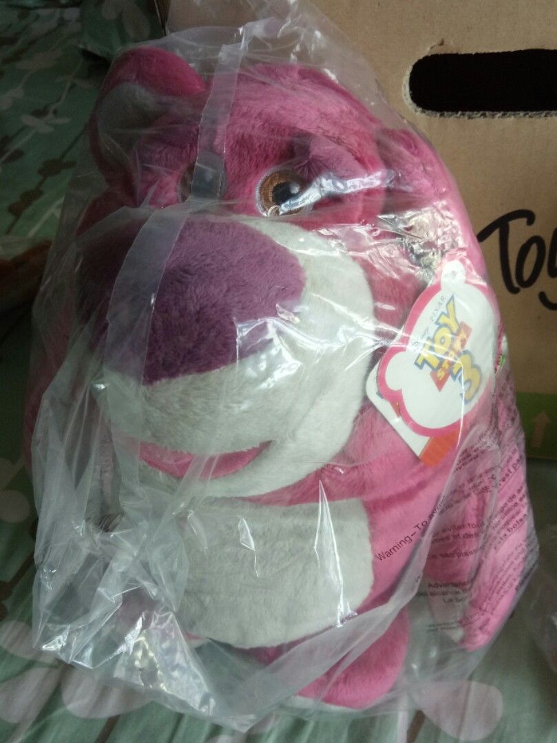 Toy Story 3 Andy's Toy Box with Woody, Jessie, Buzz & Lotso, Hobbies ...