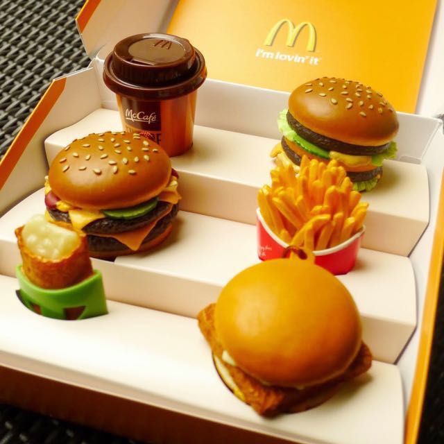 McDonalds miniature set, Hobbies & Toys, Memorabilia & Collectibles ...