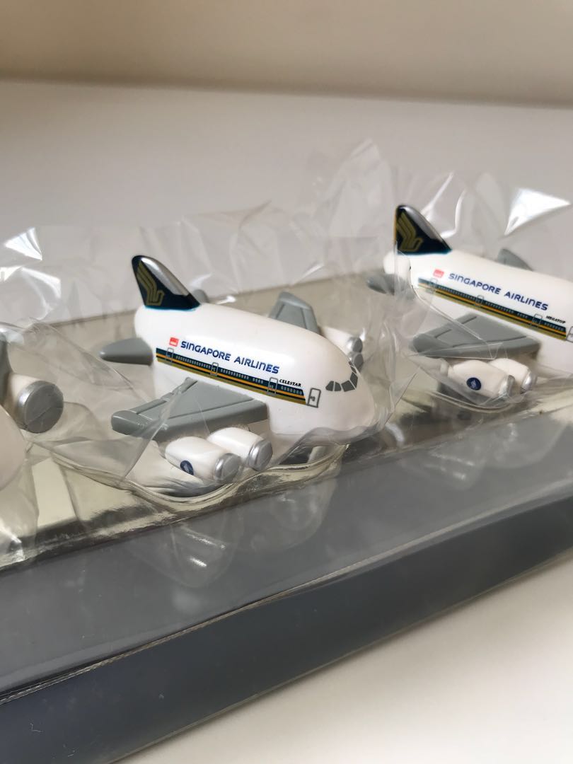 SIA set of 3 airplanes magnet (Price includes shipping!) Singapore ...