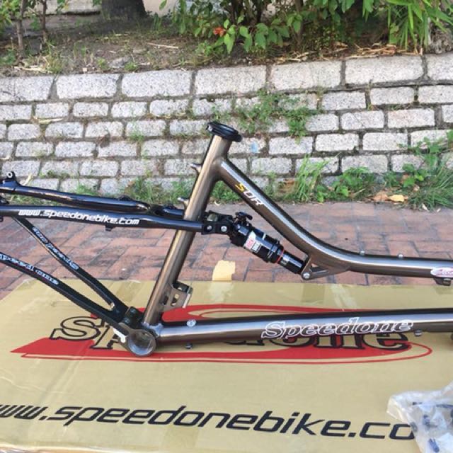 SPEEDONE SOR 鋁合金7046 前後避震 Off-Road 小輪徑車架, 運動產品, 單車及配件, 單車 - Carousell