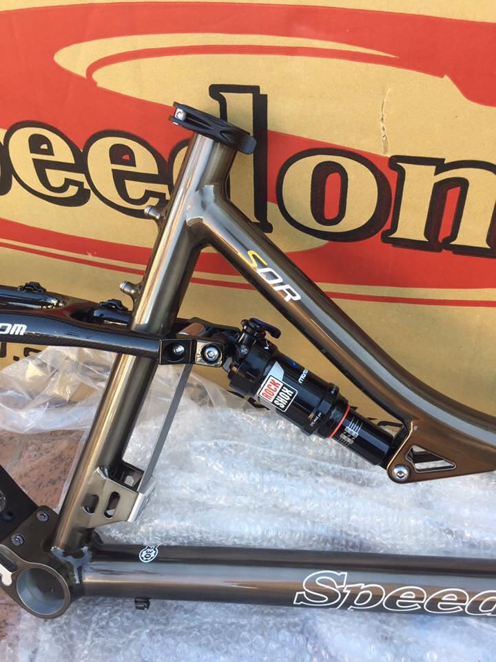SPEEDONE SOR 鋁合金7046 前後避震 Off-Road 小輪徑車架, 運動產品, 單車及配件, 單車 - Carousell