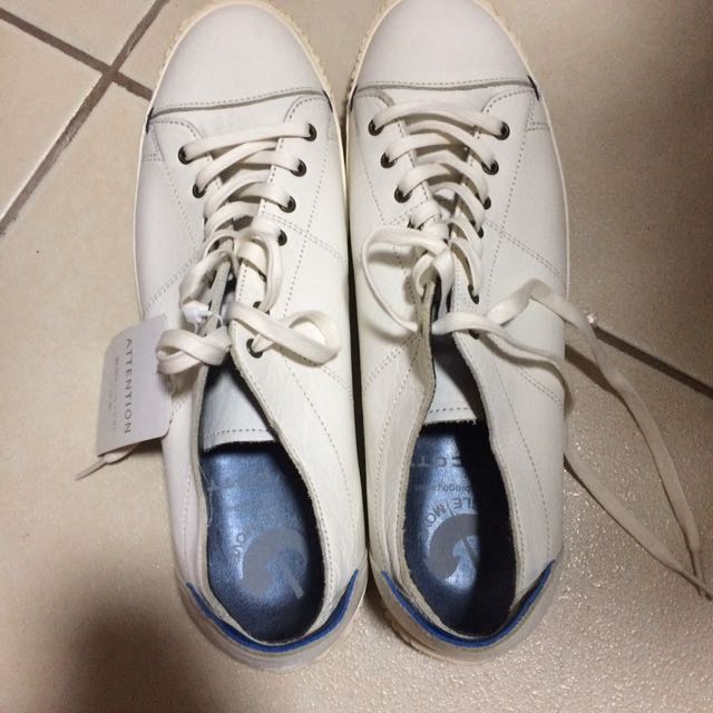 Spingle Move Shoes, Men's Fashion, Footwear, Slippers & Slides on Carousell