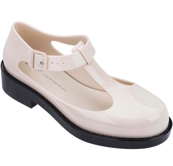 Melissa shoes, Women's Fashion, Footwear, Flats on Carousell