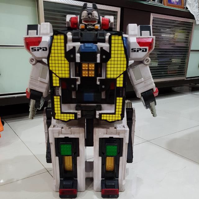 Power Ranger SPD Delta Base Megazord, Hobbies & Toys, Toys & Games on ...