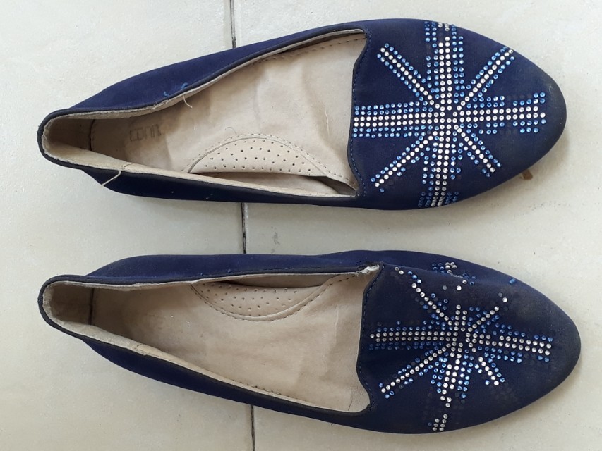 sepatu blue, Fesyen Wanita, Sepatu di Carousell