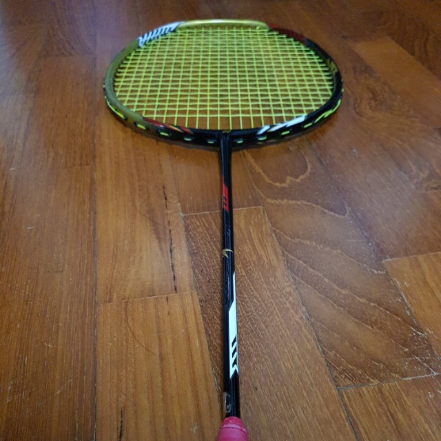 Yonex voltric LD force, Sports Equipment, Sports & Games, Racket & Ball ...
