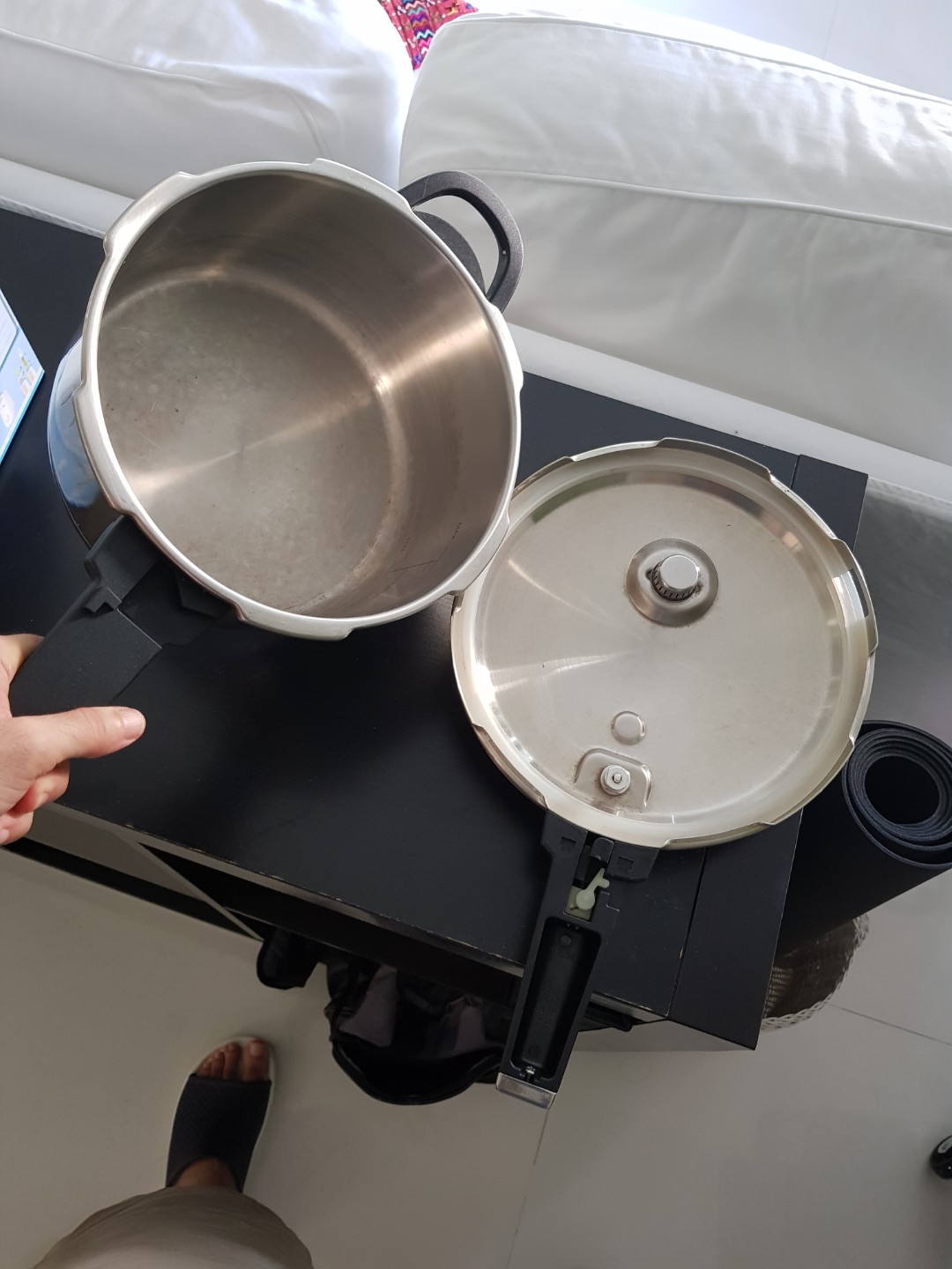 ASD 5 liter pressure cooker, TV & Home Appliances, Kitchen Appliances ...