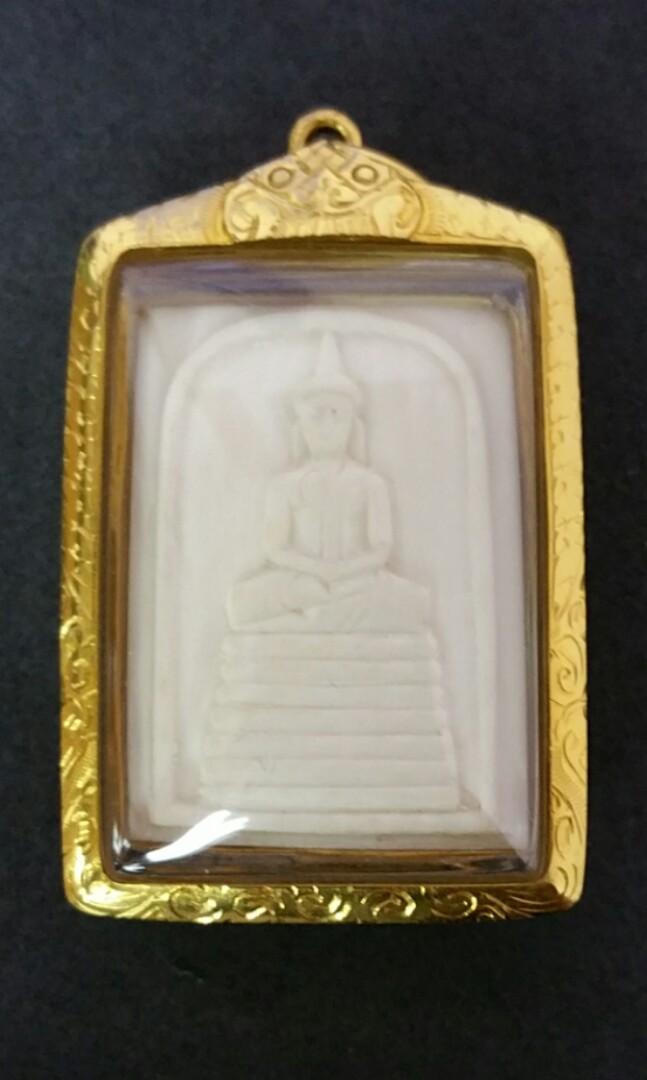 LP Kuay Ivory Somdej, Hobbies & Toys, Memorabilia & Collectibles ...